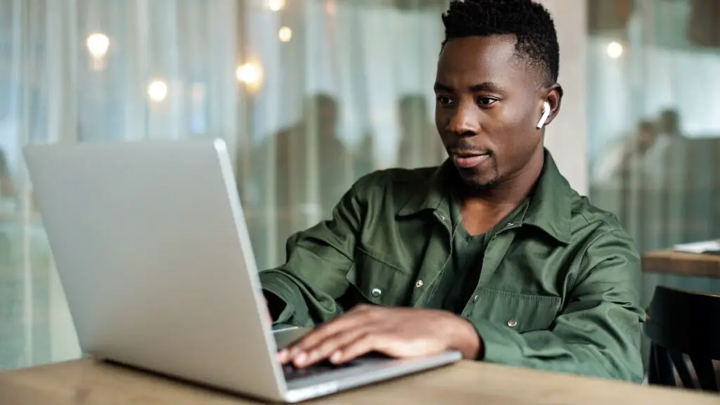 How to Use ProPresenter for Church - Church Creative Pros